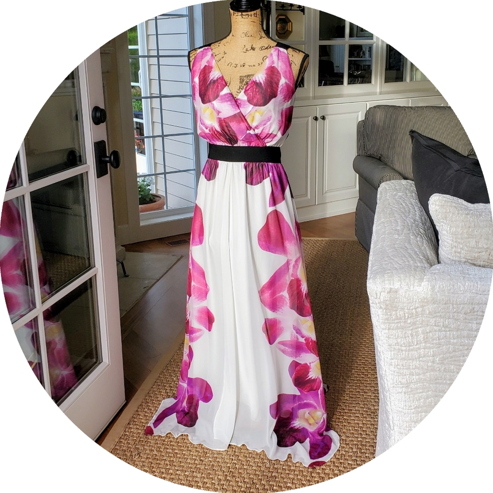 Elegant Long Formal Express Dress / Gown - Gem